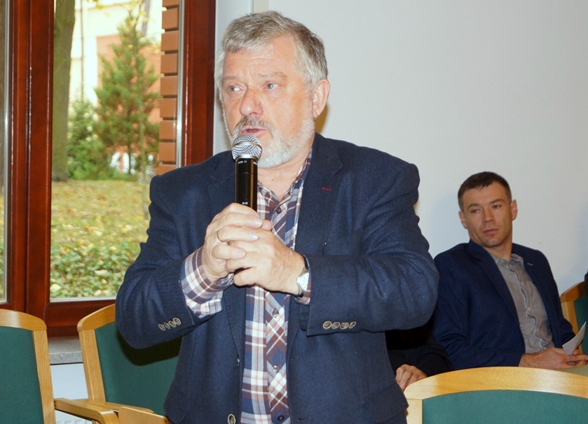 Długookresowe zmiany składu florystycznego naturalnych zbiorowisk ...